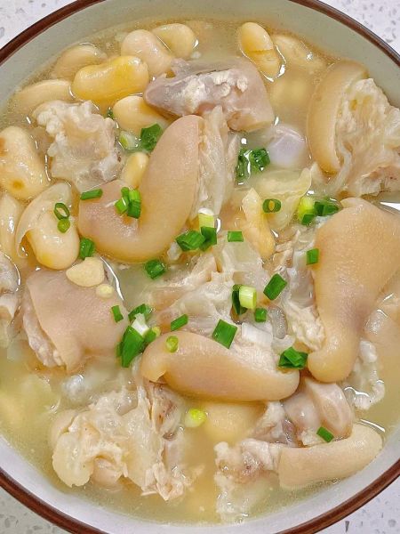 蹄花炖黄豆怎么做_蹄花炖黄豆的正宗做法-第3张图片-山城妙识