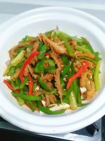 干煸牛肚怎么做_干煸牛肚最正宗的做法-第1张图片-山城妙识