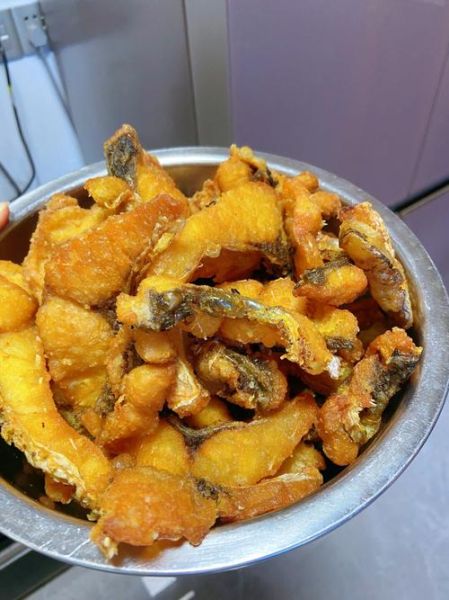 炸酥鱼怎么炸才酥脆_炸酥鱼用什么鱼最好-第3张图片-山城妙识