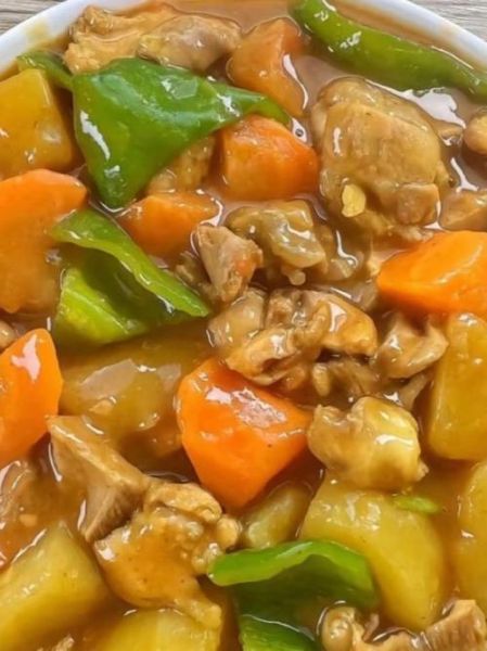 鸡腿土豆咖喱饭怎么做_咖喱饭用鸡腿还是鸡胸-第3张图片-山城妙识 鸡腿土豆咖喱饭怎么做_咖喱饭用鸡腿还是鸡胸-第3张图片-山城妙识