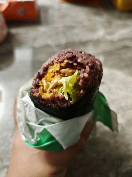 中式饭团怎么做_中式饭团简易做法-第2张图片-山城妙识 中式饭团怎么做_中式饭团简易做法-第2张图片-山城妙识