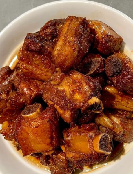 红烧排骨怎么做才好吃_红烧排骨5步详细做法-第1张图片-山城妙识