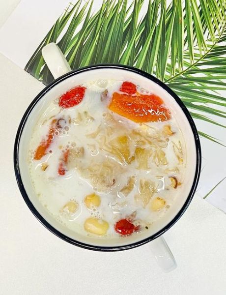 木瓜银耳糖水怎么做_木瓜银耳糖水功效与禁忌-第1张图片-山城妙识