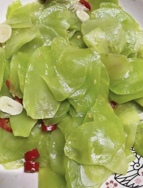 青笋怎么素炒好吃_青笋素炒做法窍门-第1张图片-山城妙识 青笋怎么素炒好吃_青笋素炒做法窍门-第1张图片-山城妙识