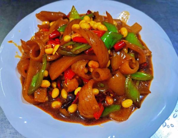 肉皮炒黄豆怎么做_肉皮炒黄豆热量高吗-第1张图片-山城妙识