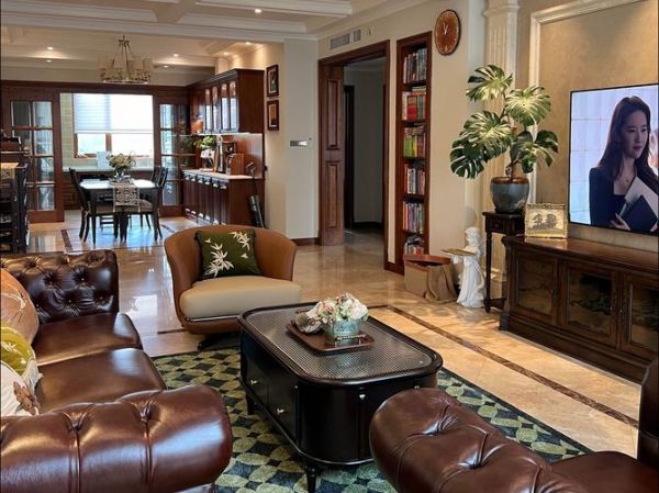 美式风格装修有哪些特点_美式风格装修怎么搭配-第2张图片-山城妙识 美式风格装修有哪些特点_美式风格装修怎么搭配-第2张图片-山城妙识