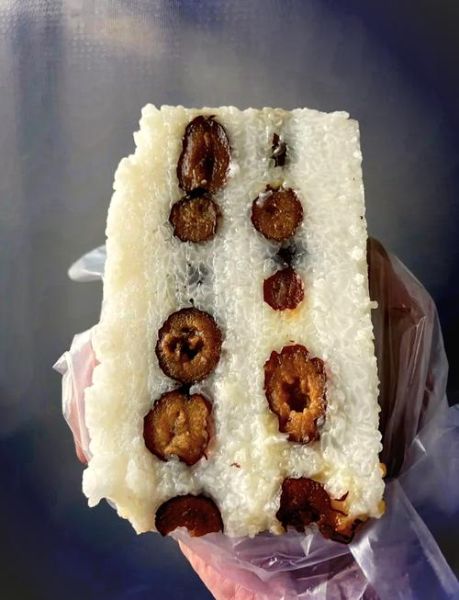 江米凉糕怎么做_江米凉糕的家庭做法视频-第1张图片-山城妙识