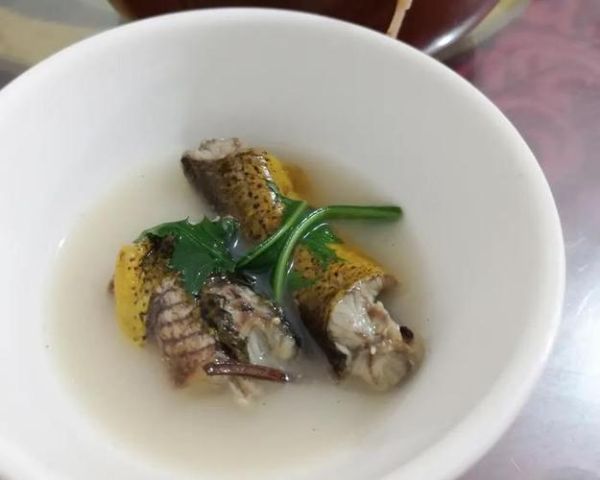 泥鳅鲫鱼汤的功效与禁忌_孕妇能喝吗-第3张图片-山城妙识