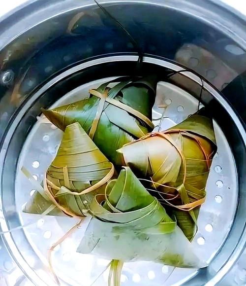 熟粽子冷冻后怎么加热_冷冻粽子要蒸多久才熟-第3张图片-山城妙识