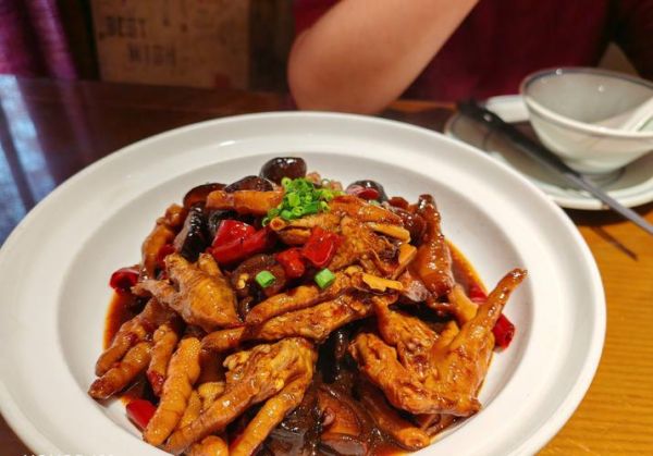 中国各地特色菜有哪些_哪里的特色菜最出名-第3张图片-山城妙识