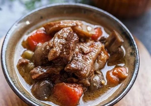 家常炖肉怎么做最正宗_炖肉不柴的秘诀-第2张图片-山城妙识