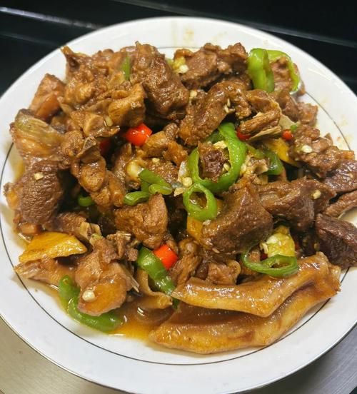 啤酒鸭怎么烧才好吃_啤酒鸭用什么啤酒最香-第1张图片-山城妙识