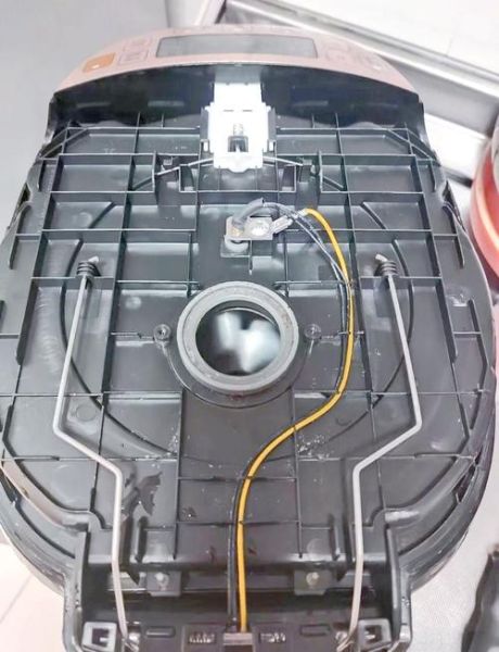 苏泊尔电饭煲维修视频_常见故障怎么修-第2张图片-山城妙识 苏泊尔电饭煲维修视频_常见故障怎么修-第2张图片-山城妙识