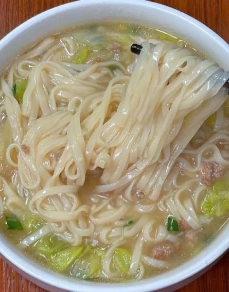 家常煮面条怎么煮才筋道_家常煮面条需要几分钟-第3张图片-山城妙识