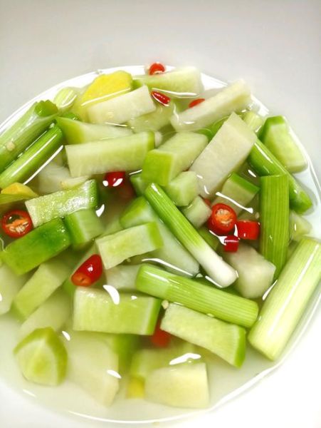 青萝卜煮水能减肥吗_青萝卜煮水的功效与禁忌-第3张图片-山城妙识 青萝卜煮水能减肥吗_青萝卜煮水的功效与禁忌-第3张图片-山城妙识