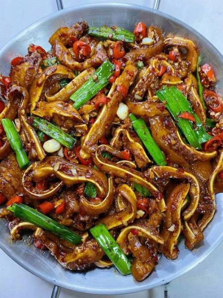 卤猪耳朵怎么做_卤猪耳朵的做法步骤-第2张图片-山城妙识 卤猪耳朵怎么做_卤猪耳朵的做法步骤-第2张图片-山城妙识