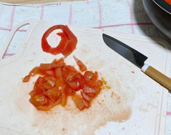 不用榨汁机怎么做番茄酱_家庭简易番茄酱做法-第2张图片-山城妙识 不用榨汁机怎么做番茄酱_家庭简易番茄酱做法-第2张图片-山城妙识