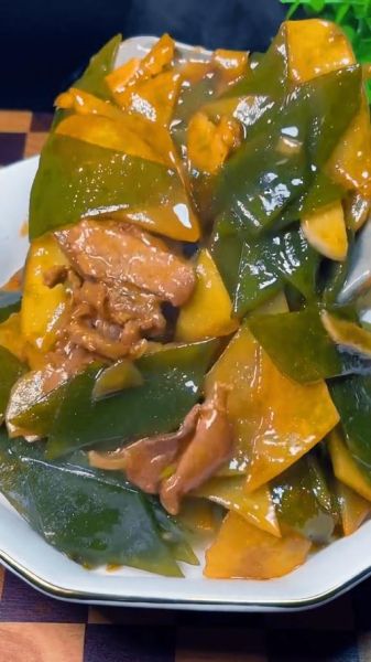 海带烧土豆怎么做_海带烧土豆热量高吗-第1张图片-山城妙识 海带烧土豆怎么做_海带烧土豆热量高吗-第1张图片-山城妙识