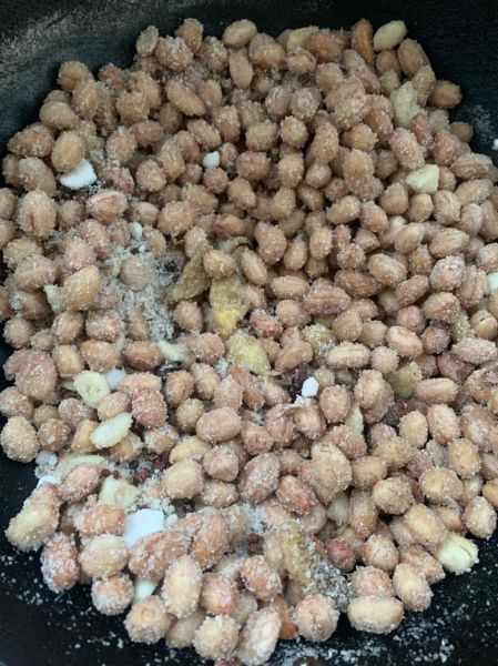 炒花生米要炒多久能熟_怎么判断熟没熟-第3张图片-山城妙识 炒花生米要炒多久能熟_怎么判断熟没熟-第3张图片-山城妙识