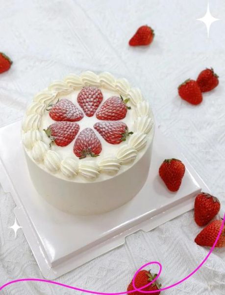 在家做草莓蛋糕怎么做_草莓蛋糕配方比例-第1张图片-山城妙识