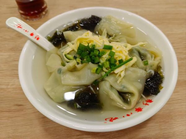 哪些蔬菜可以包馄饨_包馄饨用什么菜最好吃-第2张图片-山城妙识 哪些蔬菜可以包馄饨_包馄饨用什么菜最好吃-第2张图片-山城妙识