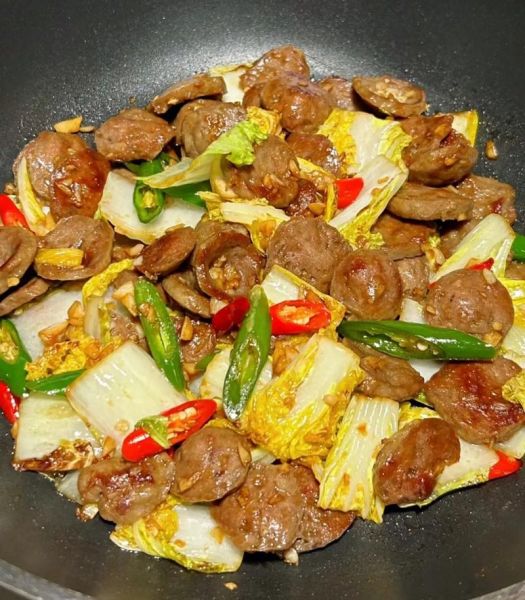 爆炒牛肉丸怎么做好吃_家常爆炒牛肉丸的做法大全-第1张图片-山城妙识