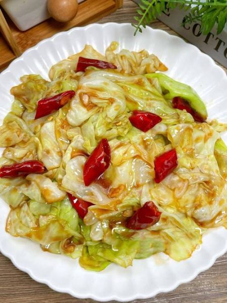 手撕卷心菜怎么炒才脆_爆炒手撕卷心菜的家常做法-第3张图片-山城妙识 手撕卷心菜怎么炒才脆_爆炒手撕卷心菜的家常做法-第3张图片-山城妙识