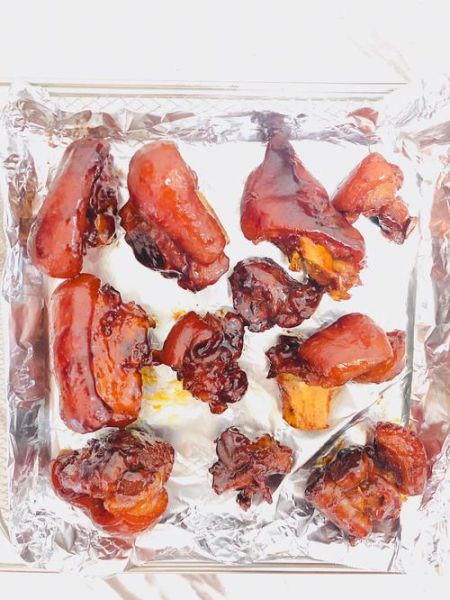 电烤箱烤猪蹄多久能熟_怎样烤才软糯不腥-第2张图片-山城妙识 电烤箱烤猪蹄多久能熟_怎样烤才软糯不腥-第2张图片-山城妙识