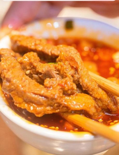 四川火锅底料怎么做_正宗四川火锅配菜有哪些-第1张图片-山城妙识