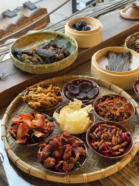 丽江古城特色美食有哪些_哪里吃最正宗-第2张图片-山城妙识