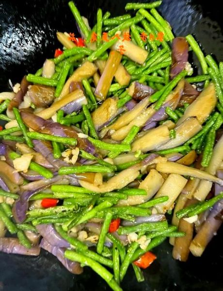茄子豆角怎么炒好吃_茄子豆角炒多久才熟-第3张图片-山城妙识