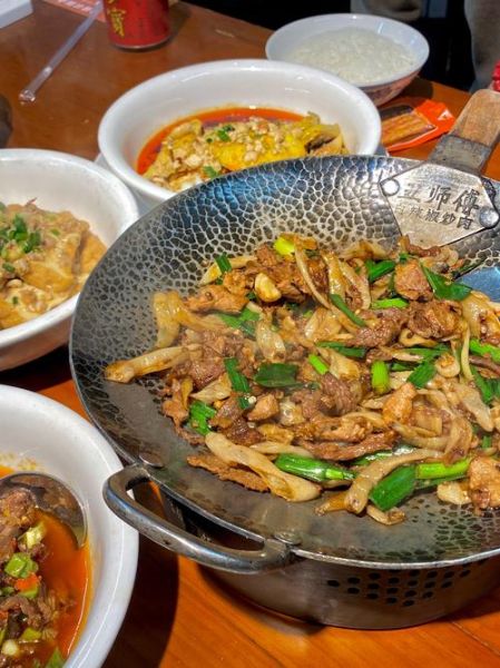 湖南白辣椒炒肉怎么做_正宗做法步骤详解-第2张图片-山城妙识