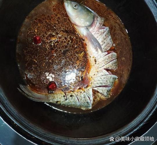 草鱼炖粉条怎么做好吃_草鱼炖粉条的家常做法-第1张图片-山城妙识