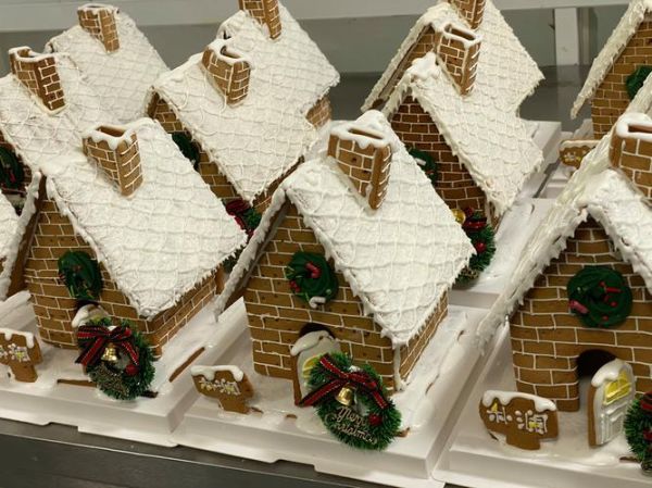 姜饼屋平面图怎么画_姜饼屋设计图尺寸标准-第3张图片-山城妙识