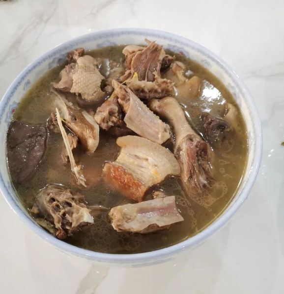 老鸭汤怎么炖才正宗_老鸭汤放什么配料最香-第3张图片-山城妙识