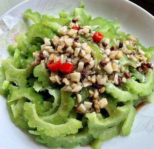 凉拌苦瓜怎么做不苦_凉拌苦瓜最佳吃法-第1张图片-山城妙识