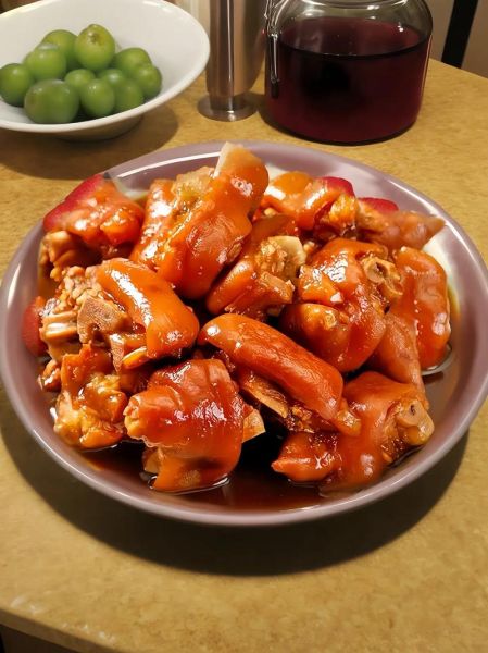 酱猪蹄的营养价值_酱猪蹄的功效与作用-第2张图片-山城妙识 酱猪蹄的营养价值_酱猪蹄的功效与作用-第2张图片-山城妙识