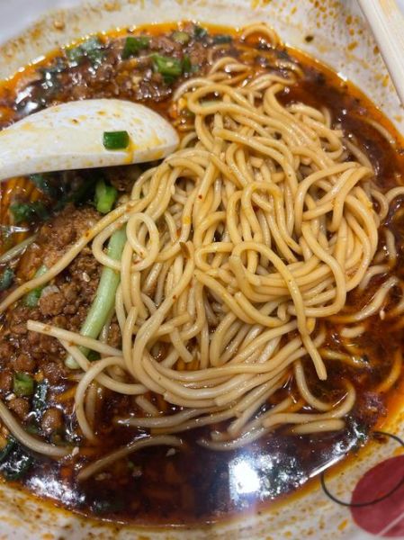 担担面是用什么面做的_正宗面条类型-第3张图片-山城妙识 担担面是用什么面做的_正宗面条类型-第3张图片-山城妙识