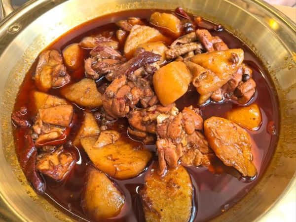 大盘鸡怎么做才好吃_大盘鸡图片高清实拍-第2张图片-山城妙识