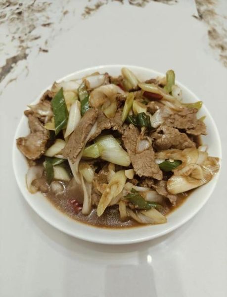 葱爆牛肉卷怎么做_葱爆牛肉卷热量高吗-第1张图片-山城妙识 葱爆牛肉卷怎么做_葱爆牛肉卷热量高吗-第1张图片-山城妙识