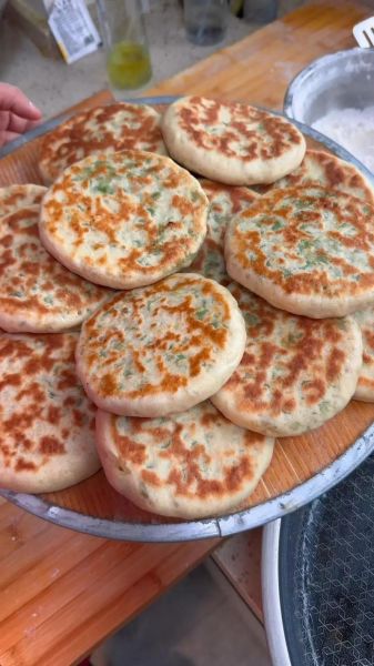 馅饼的做法大全家常简单_馅饼怎么和面才软-第1张图片-山城妙识