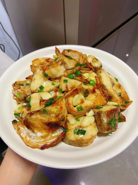 煎鱼块怎么不粘锅_煎鱼块的做法和步骤图-第1张图片-山城妙识 煎鱼块怎么不粘锅_煎鱼块的做法和步骤图-第1张图片-山城妙识