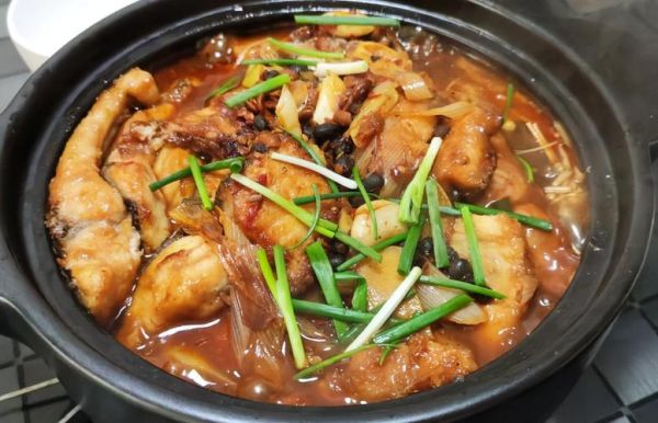 正宗砂锅鱼怎么做_砂锅鱼配方比例是多少-第1张图片-山城妙识 正宗砂锅鱼怎么做_砂锅鱼配方比例是多少-第1张图片-山城妙识