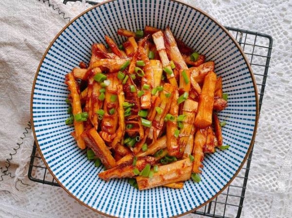 竹笋怎么做好吃_竹笋的做法大全视频-第2张图片-山城妙识