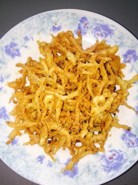 油炸银鱼怎么做_油炸银鱼酥脆不掉渣技巧-第1张图片-山城妙识