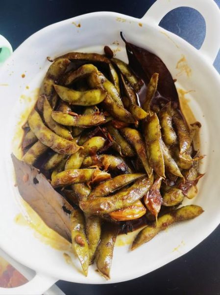 毛豆怎么煮才翠绿入味_毛豆家常做法大全-第3张图片-山城妙识