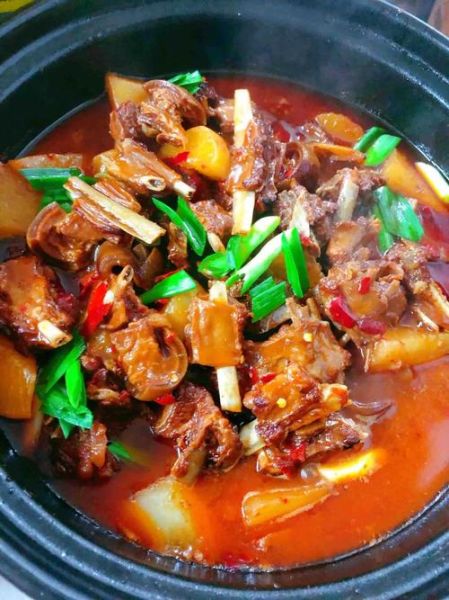炖羊排骨的家常做法_羊排骨怎么炖不膻-第1张图片-山城妙识 炖羊排骨的家常做法_羊排骨怎么炖不膻-第1张图片-山城妙识