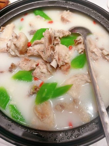 炖羊排骨的家常做法_羊排骨怎么炖不膻-第2张图片-山城妙识 炖羊排骨的家常做法_羊排骨怎么炖不膻-第2张图片-山城妙识