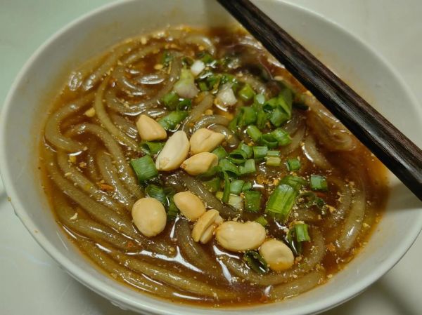 酸辣粉是什么粉_酸辣粉用的是什么粉-第3张图片-山城妙识 酸辣粉是什么粉_酸辣粉用的是什么粉-第3张图片-山城妙识