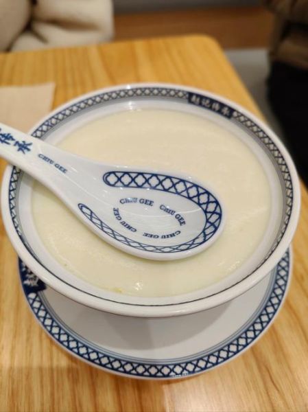 姜撞奶凝固时间_姜撞奶多久能凝固-第1张图片-山城妙识